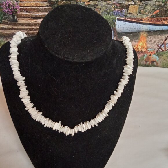 Jewelry | Vintage White Shell Necklace | Poshmark